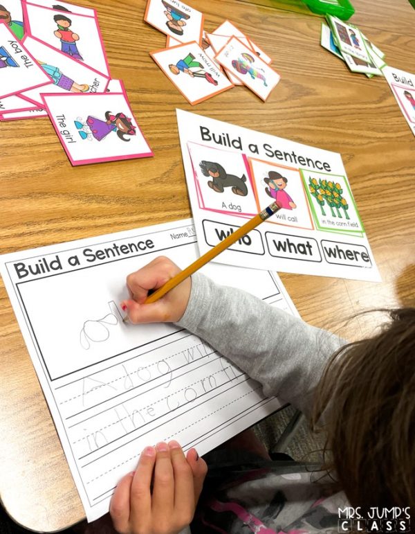 Classroom Center for Building Sentences in Kindergarten and First Grade